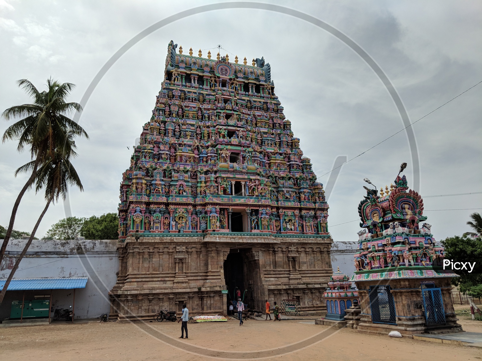 Image of Vellai Vinayagar Temple-TL764723-Picxy