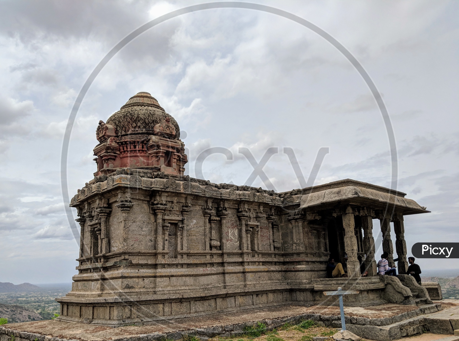 Image of Gingee Venkataramana Temple-MA574301-Picxy
