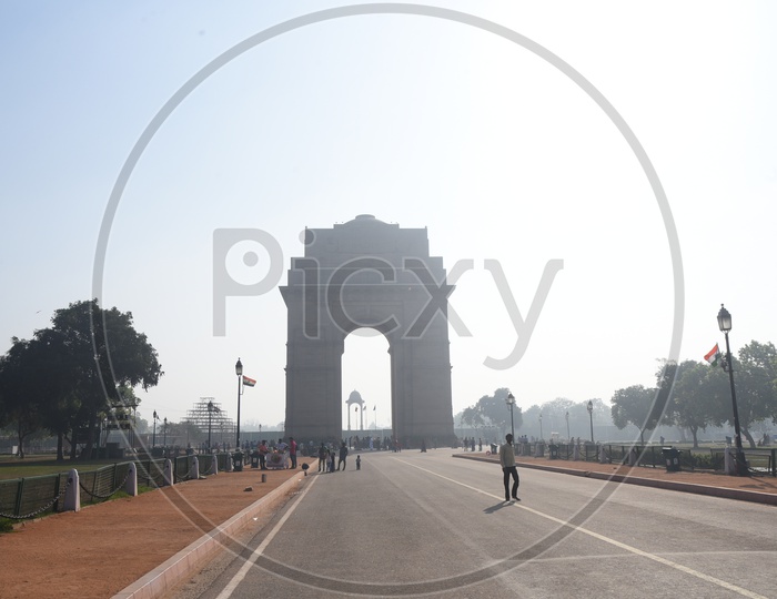 Image of India Gate-QZ186405-Picxy