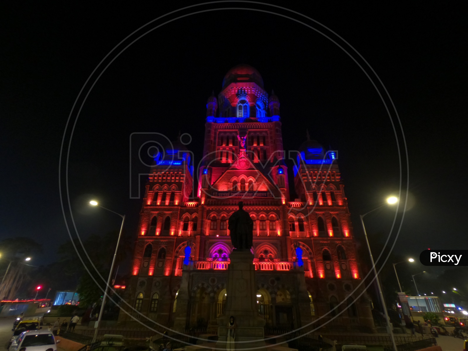 image-of-bmc-office-at-night-time-xs889335-picxy