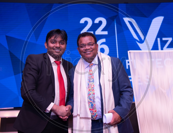 Image of Winny patro, APIS CEO with a Fintech-BG701641-Picxy