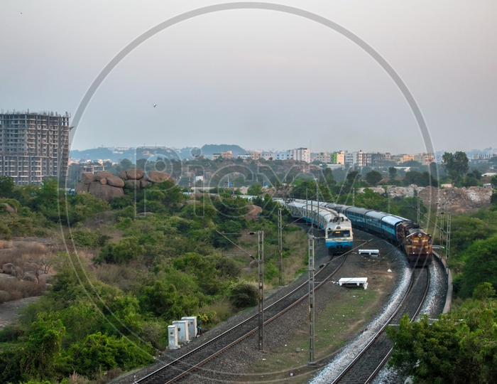 Image of HYDERABAD MMTS TRAIN AND PASSENGER TRAIN - INDIAN RAILWAYS ...