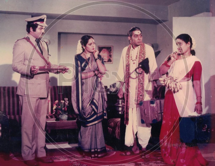 Image of Movie Stills From Chattamtho Poratam Telugu Movie-KB450796-Picxy