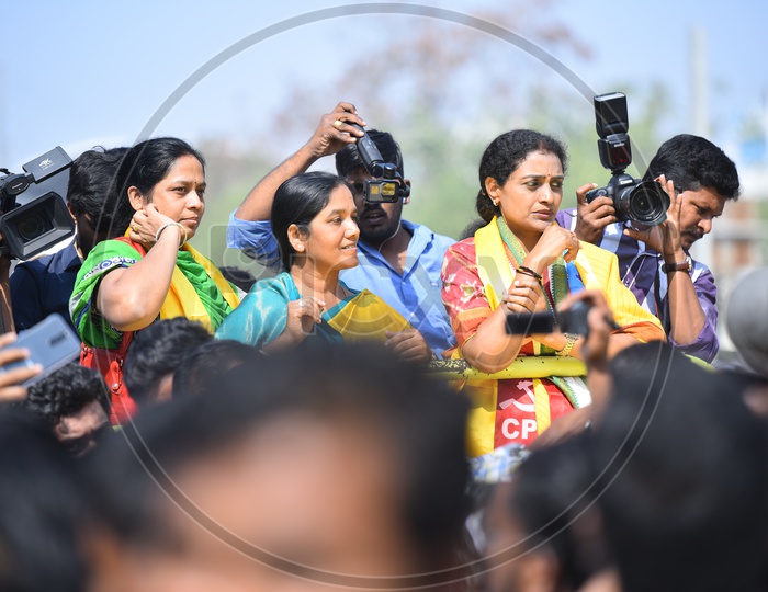 Image of Nandamuri Suhasini and Paritala Sunitha During Election ...