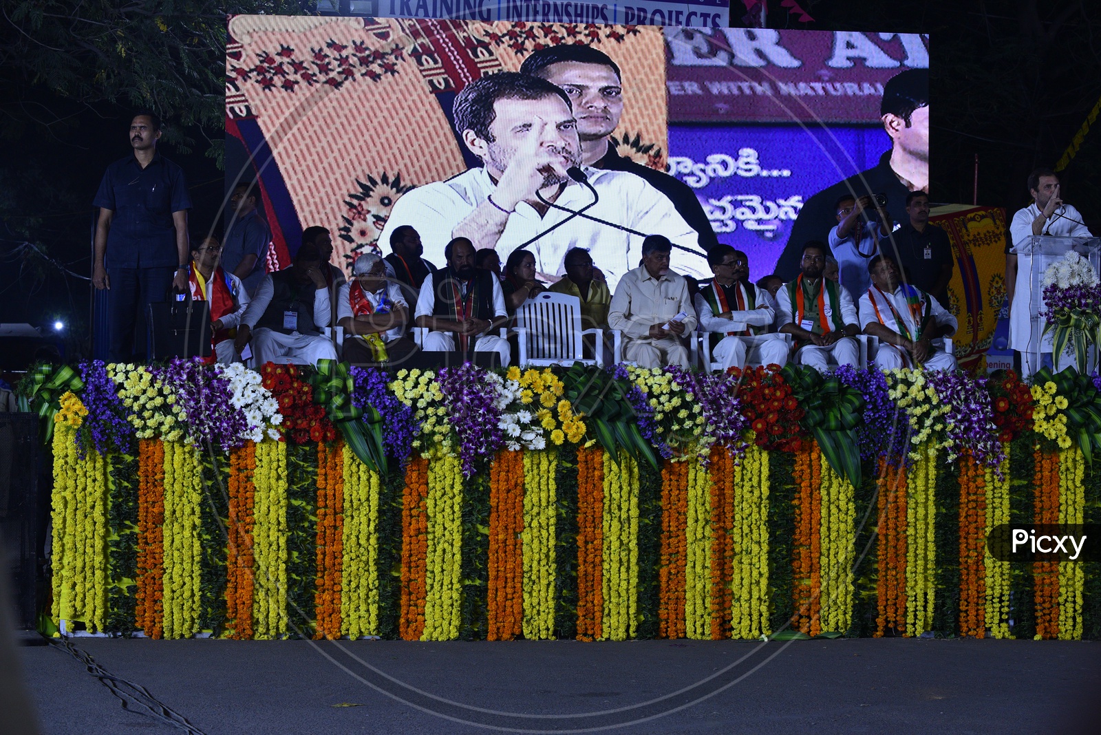 Image of Rahul gandhi, Kodanda ram, Uttam Kumar, N Chandra Babu Naidu and others during ...