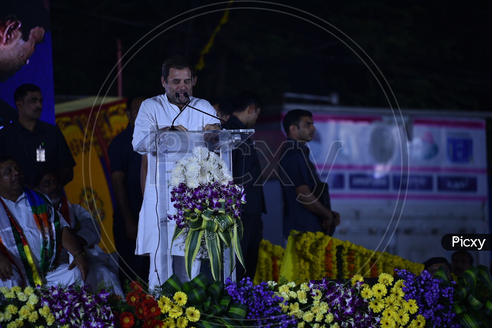 Image of Congress President Rahul Gandhi addressing Public at TDP Party ...