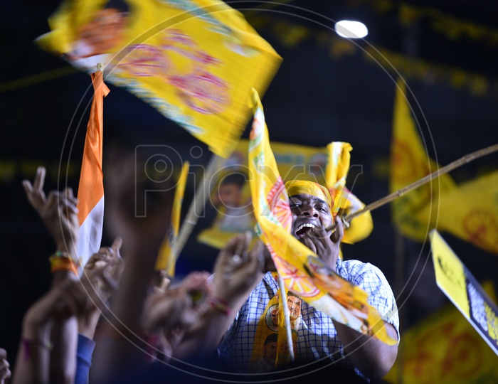 Image of Public at Congress/CPI/TDP/TJP Party meeting in Ameerpet for ...