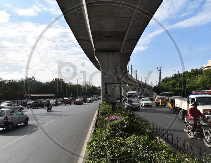 Image of Greenery under Metro Pillars-RH038665-Picxy