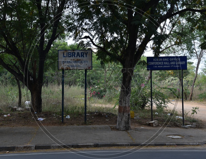 Image of Conference Hall and Library in Osmania University-HJ085438-Picxy