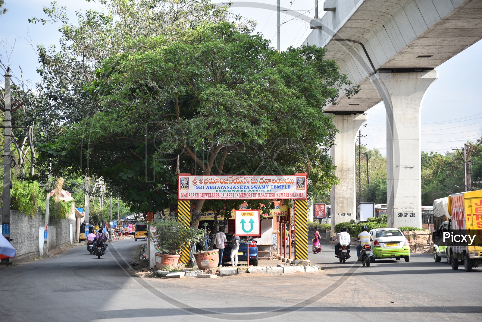 Image of anjaneya swami temple at habsiguda dividing road into two ...