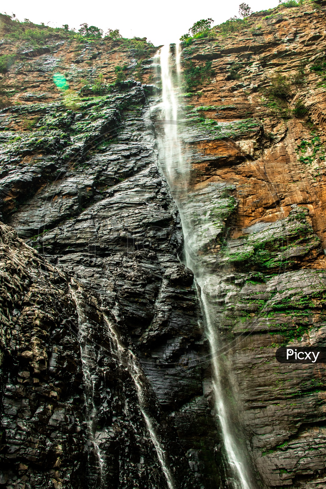 Image of Muthyam Dhara Water Falls / Water Falls In Telangana / Water ...