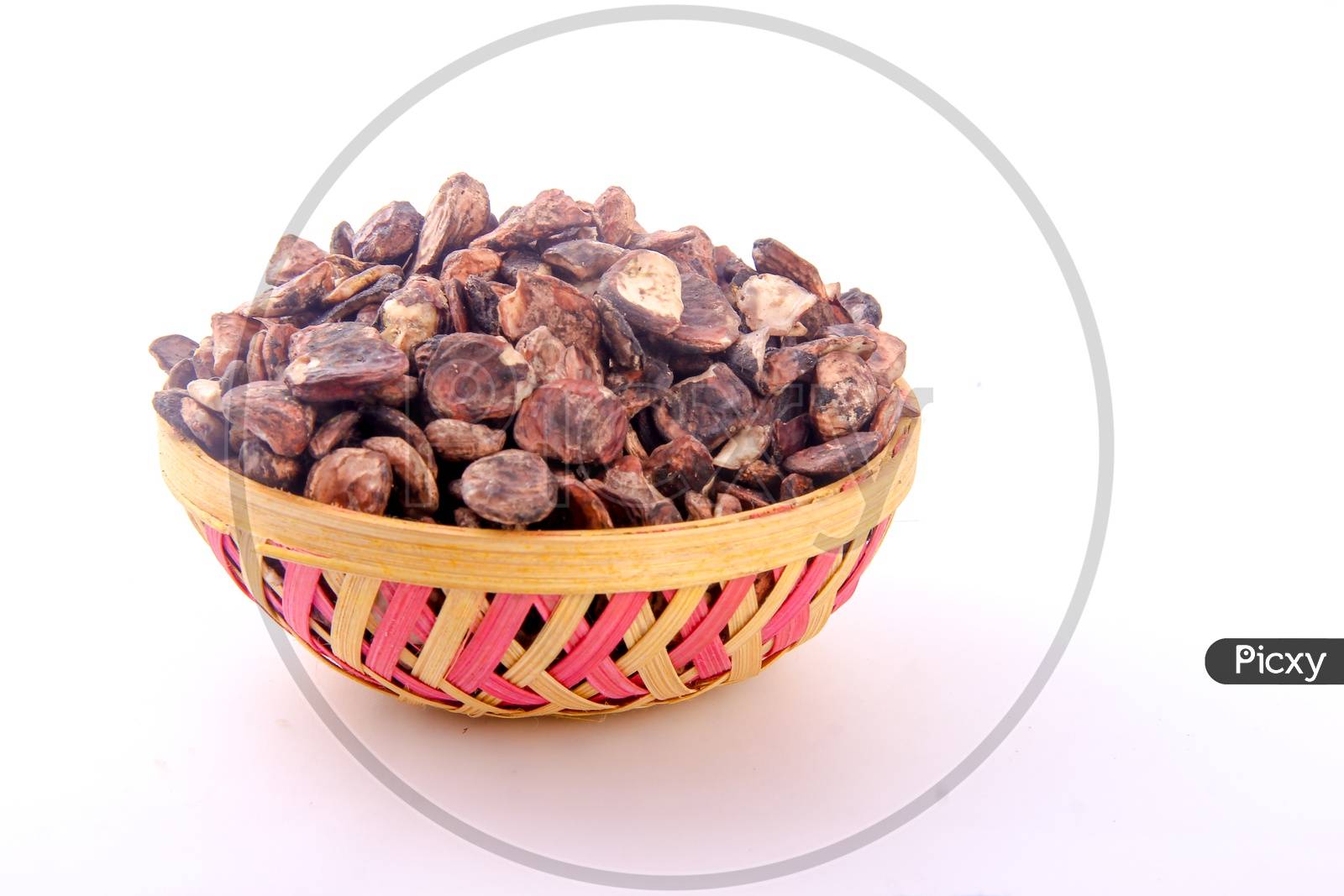 Image of Roasted Pista / Pistachio in a Bowl on an White isolated ...