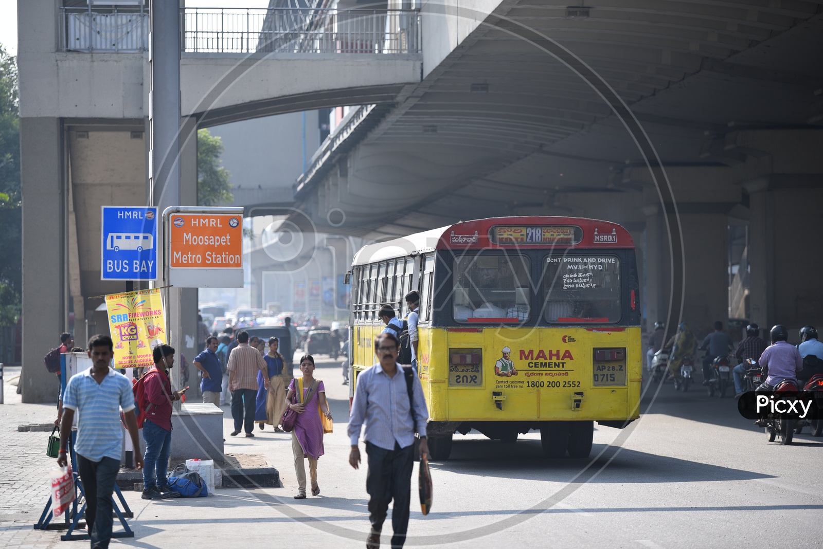 Image of Bus Bay Near Moosapet Metro Station-KU528376-Picxy