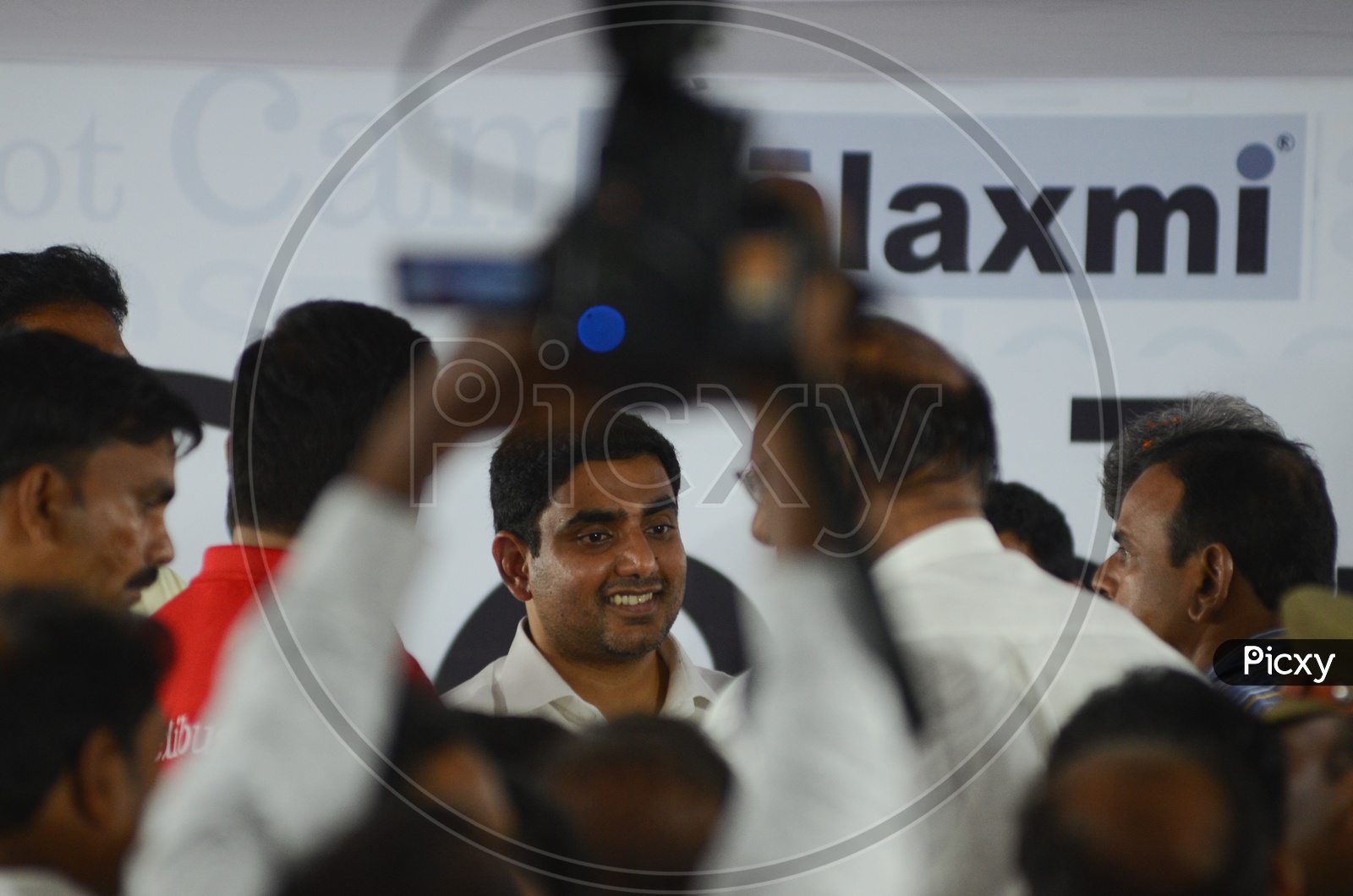 Image of IT Minister Nara Lokesh at Sedibus launching ceremony-ED554738-Picxy