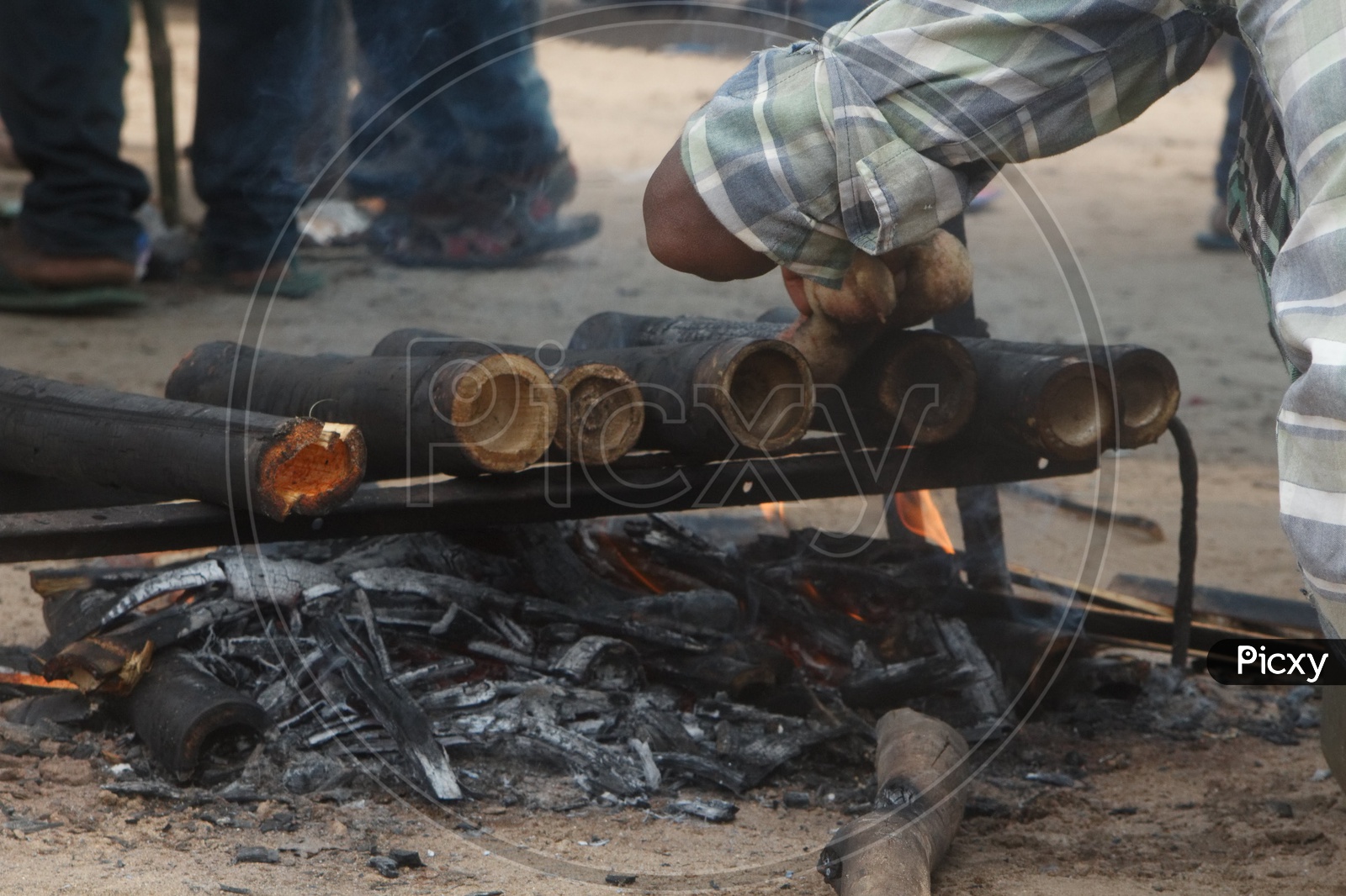Image of Cooking Chicken in Wooden Blocks.-RV214373-Picxy