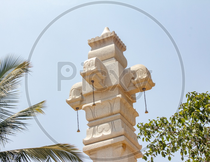 Image of Temple Pillar-XX154630-Picxy