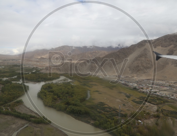 Image of Leh in aerial view from flight window-QP484403-Picxy