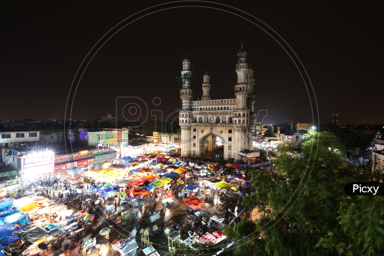Image of A Beautiful Aerial shot Of Charminar and The Vendor Stalls ...