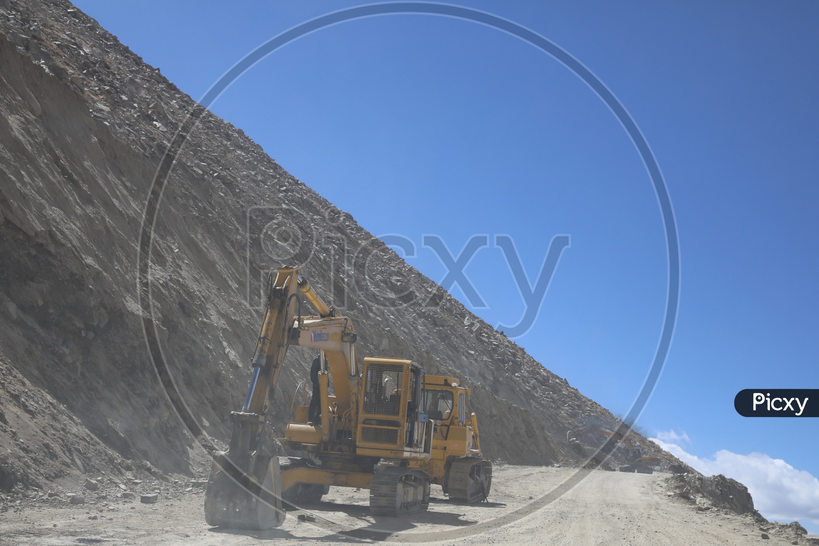 Image of Proclainer on Road-BK462718-Picxy