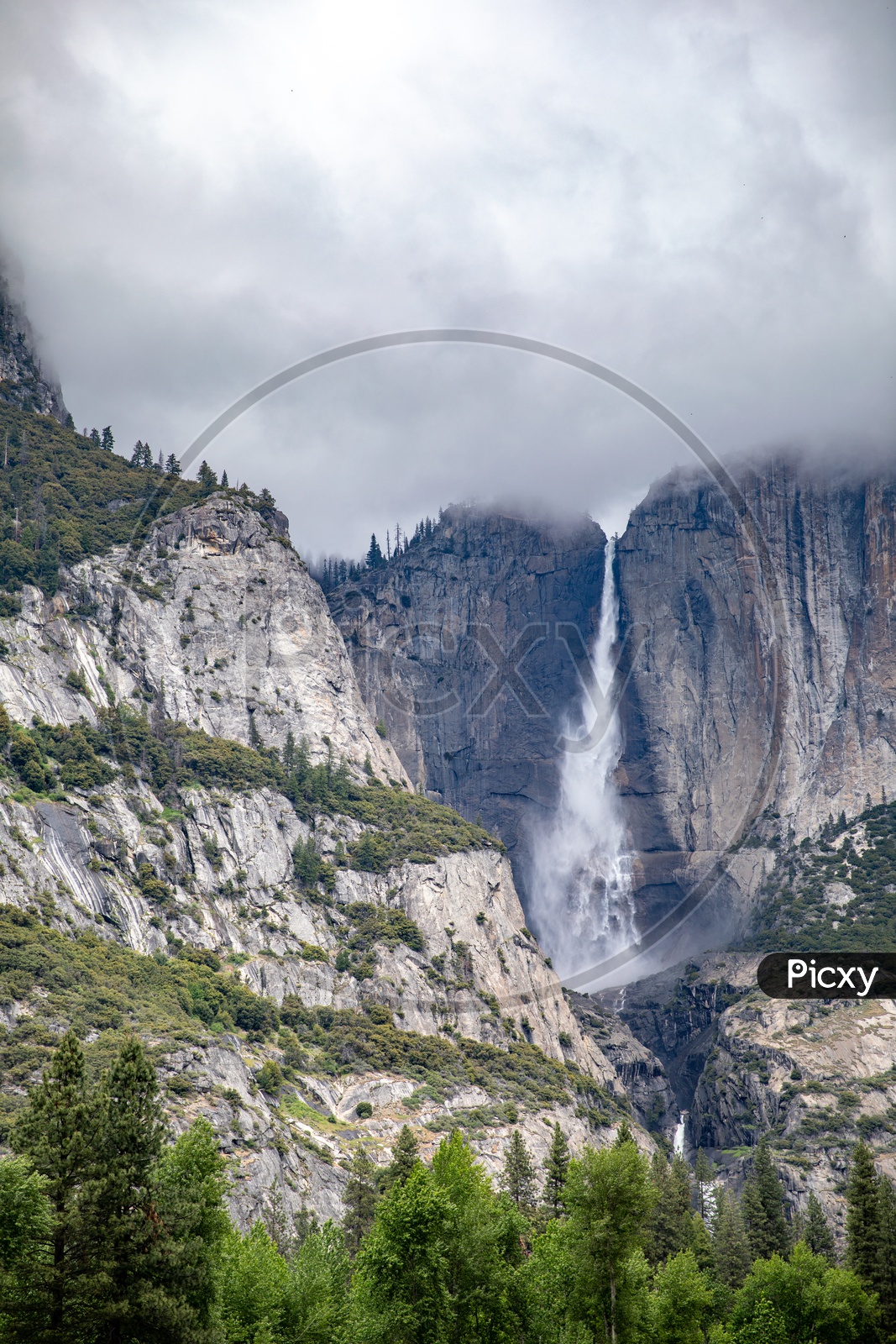 Image of A Beautiful Water Falls Falling From The Mountains in Yosemite ...