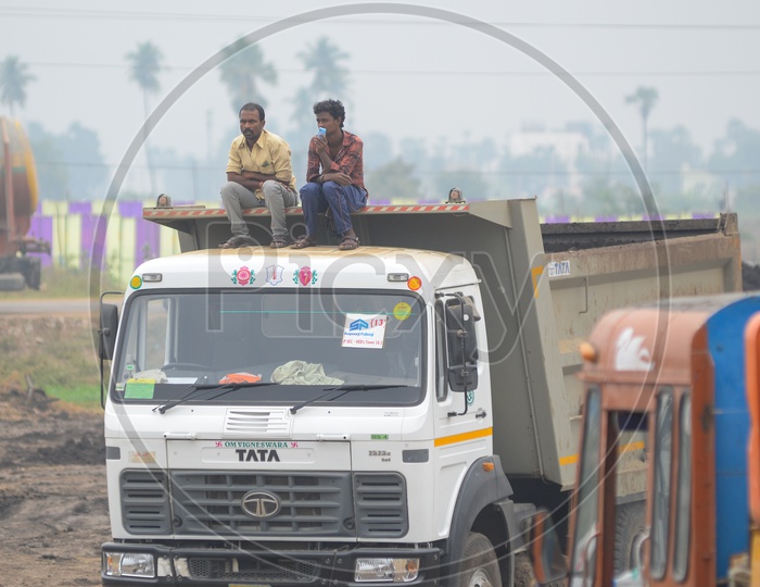Image of Heavy load lorry, transportation-SY909514-Picxy