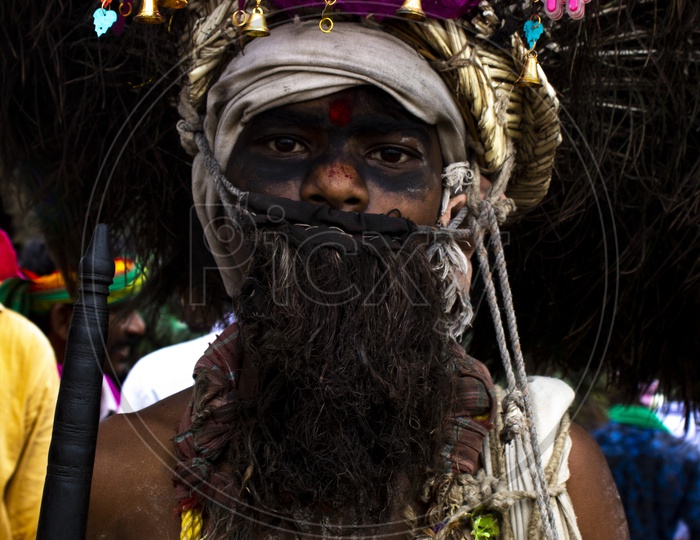 Image of Gussadi dance-Dandari festival-VN731782-Picxy