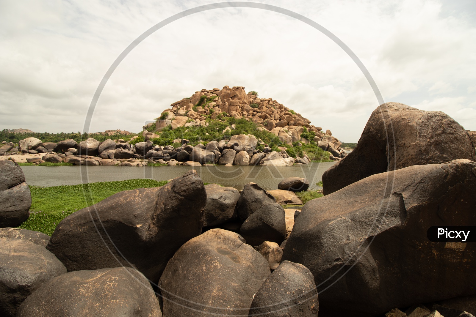 Image of lake side view in hampi.-IA920419-Picxy