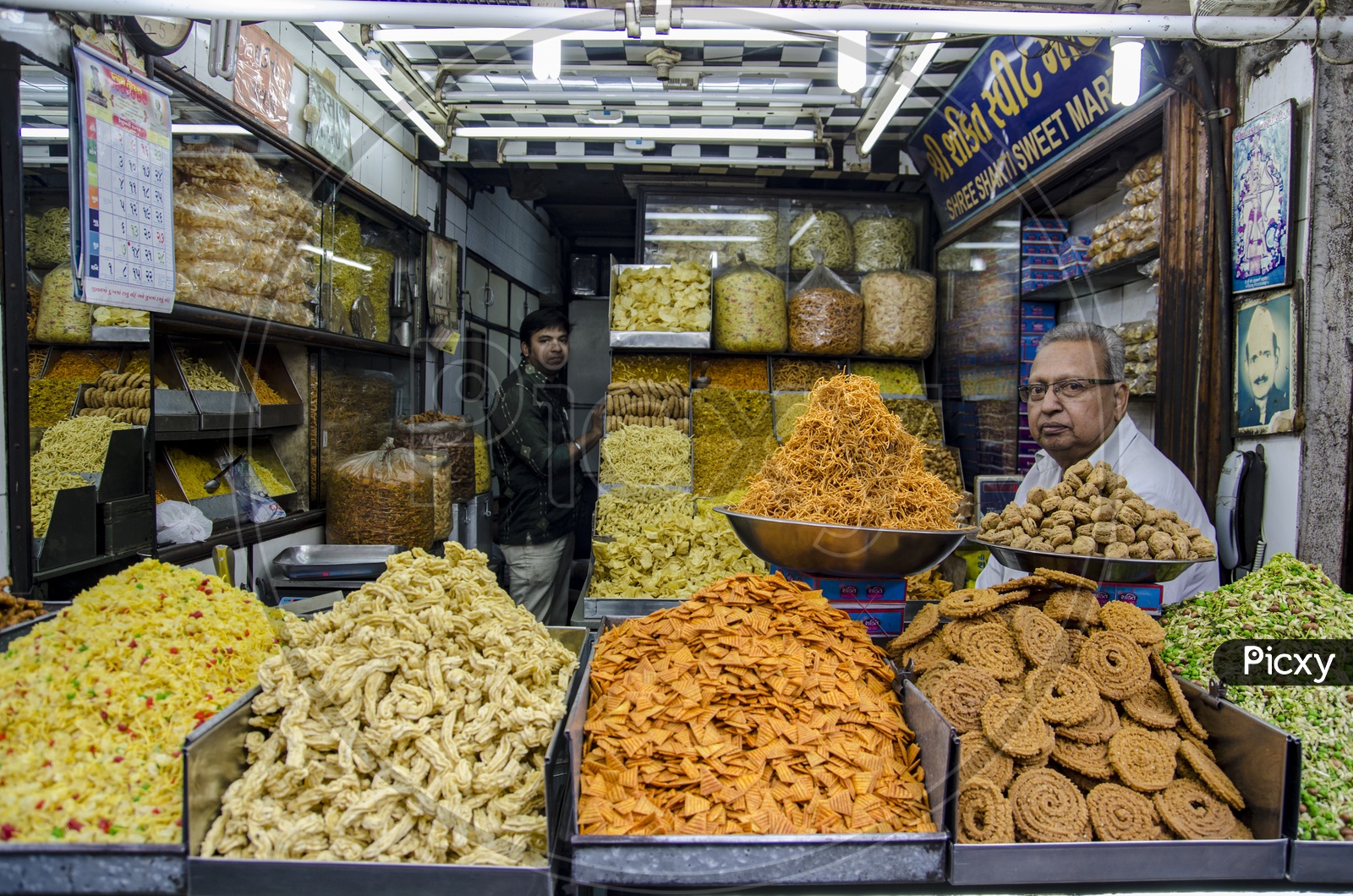 Image of Snacks Shop, Rajkot-FG698594-Picxy
