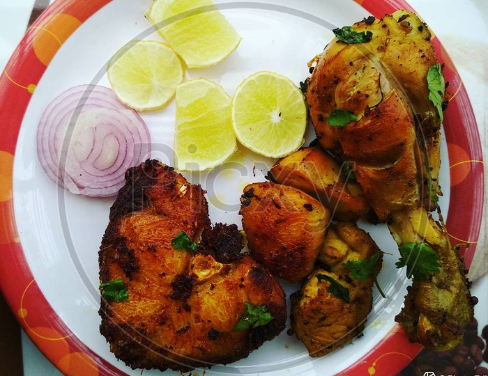 Image of Non-vegetarian Platter - Fish/Chicken Fry-VI409929-Picxy