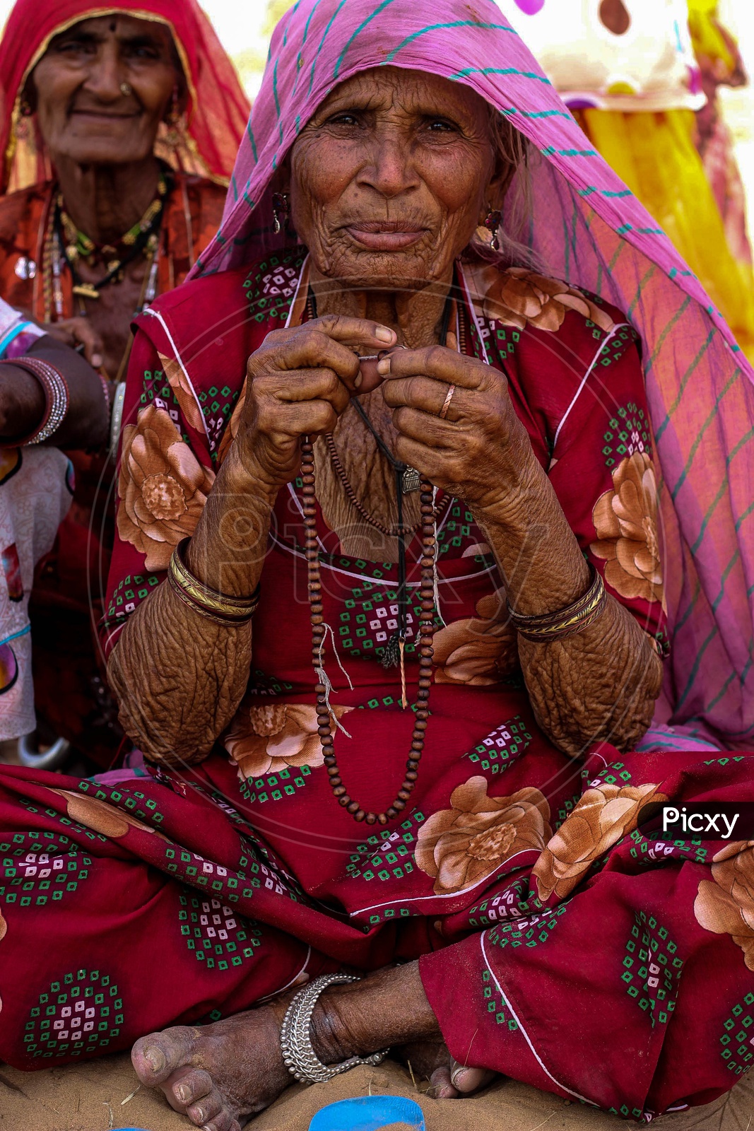 Image of wrinkle beauty-KA021883-Picxy