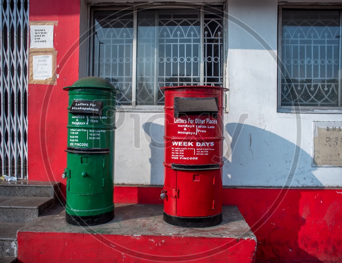 Image of post boxes-OH922938-Picxy