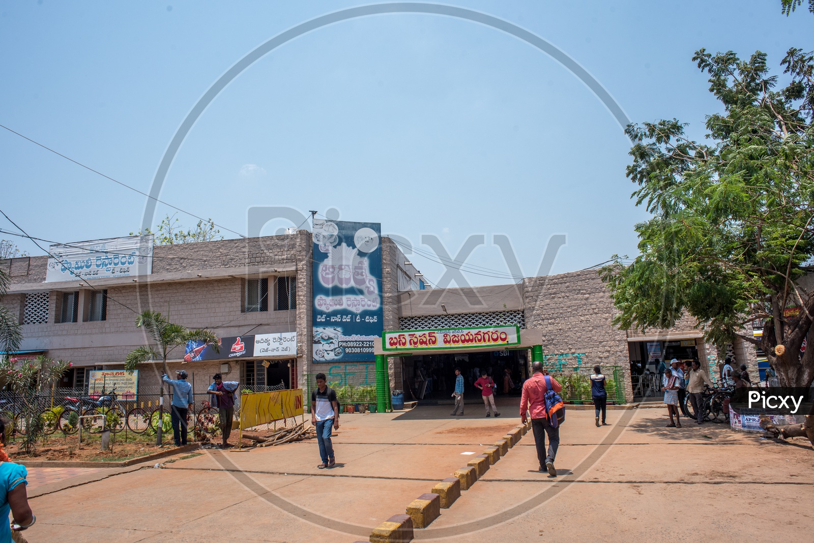 Image of vijayanagaram bus stand-NB783186-Picxy