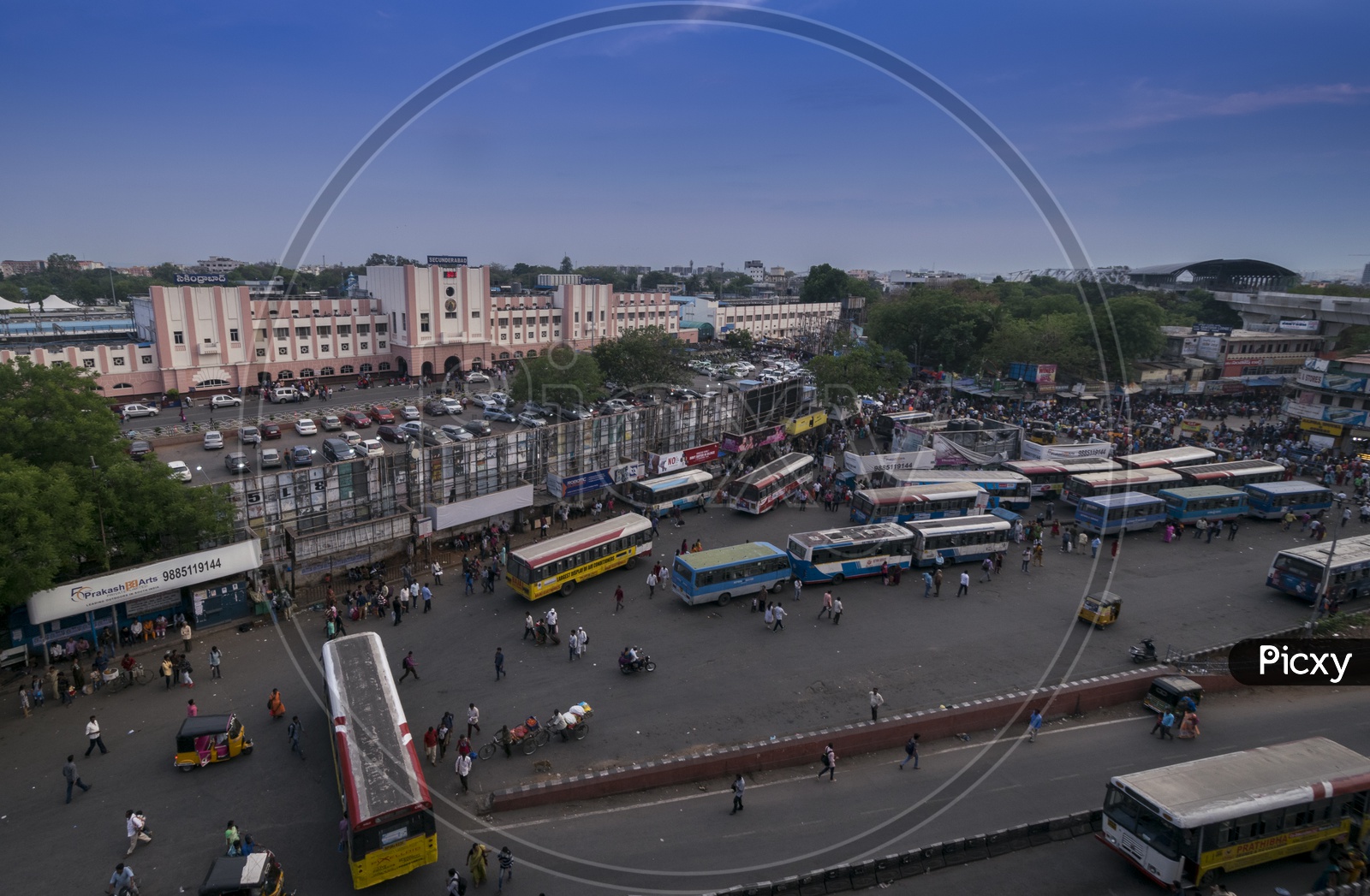Image of secunderabad railway station-AM801881-Picxy