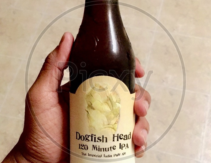 Image of Strongest Beer from Dog Fish with 18% Alcohol-EP202086-Picxy