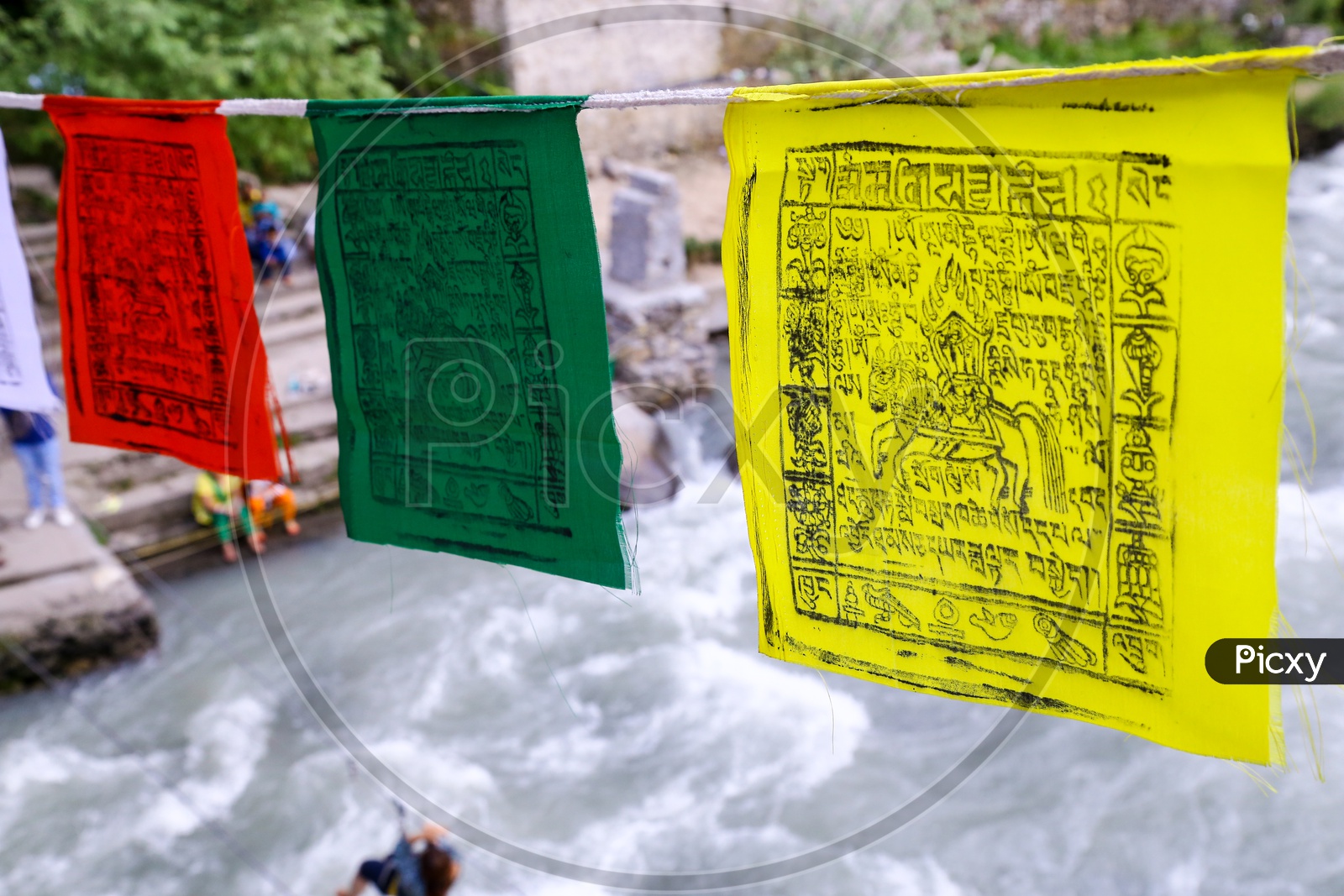 Image of Prayer Flags Over the Beas River, Manali-ST124132-Picxy