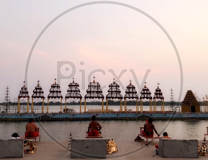 Image of Krishna haarathi preparations-CS567590-Picxy