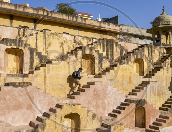 Image of Step Well of Amer Fort-LQ379587-Picxy