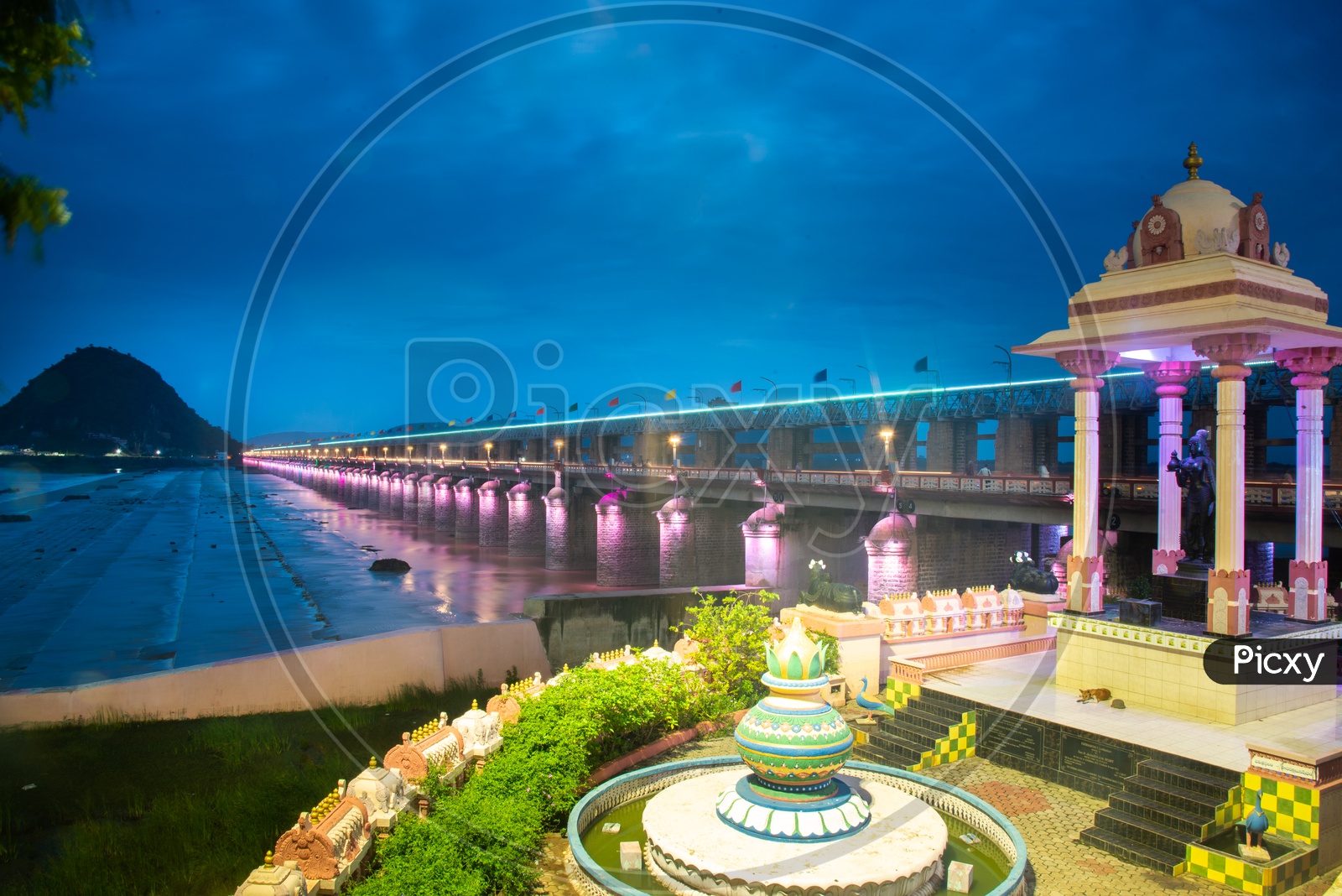 Image of Prakasam Barrage, Vijayawada, Andhra Pradesh, India-PS229786-Picxy