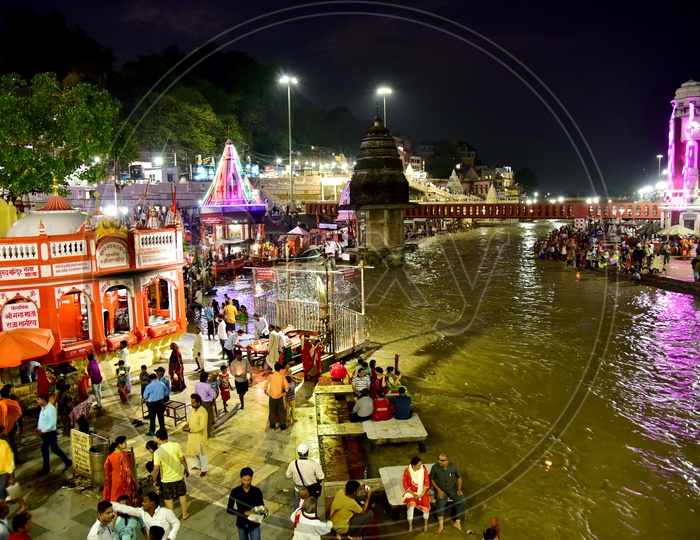 Image of Night View of Haridwar Har Ki Pauri Ghat-KC048836-Picxy