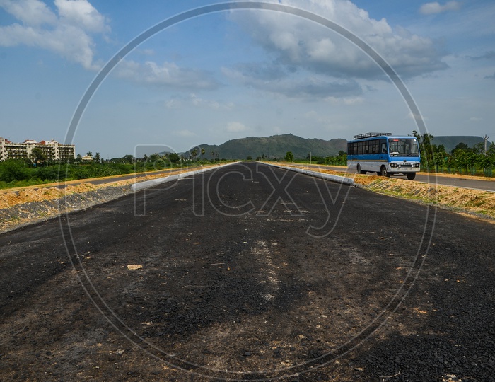 Image of Vijayawada-Amaravathi Road-SF203601-Picxy