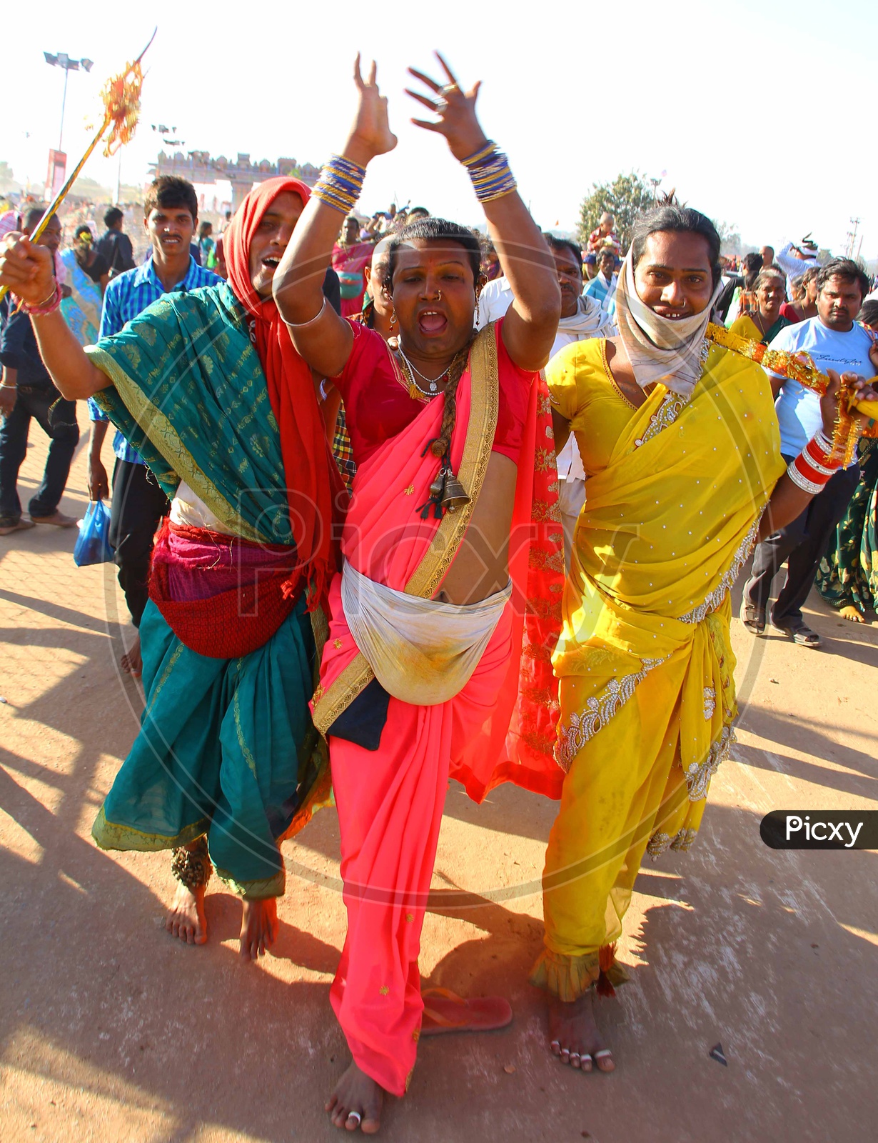 Image of Devotees at Sammakka Saralamma Jatara or Medaram Jatara ...