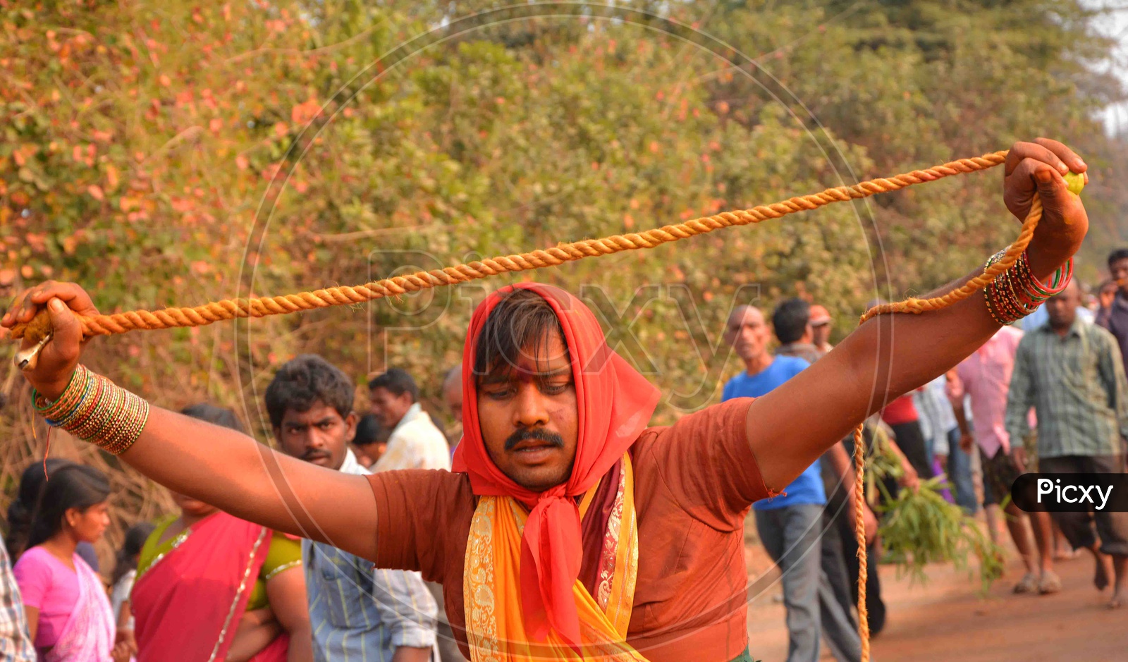 Image of Devotees at Sammakka Saralamma Jatara or Medaram Jatara ...