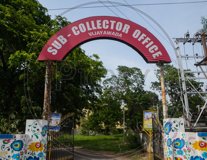 Image of Sub collector office, Vijayawada-GS307297-Picxy