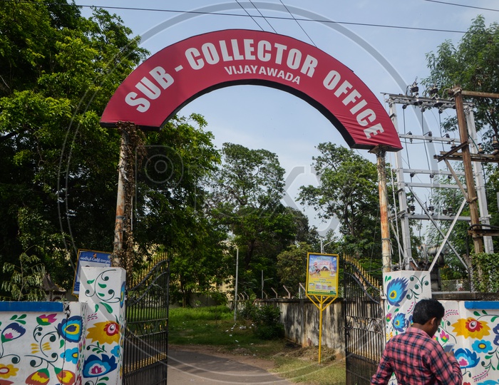 Image of Sub collector office, Vijayawada-IH958769-Picxy