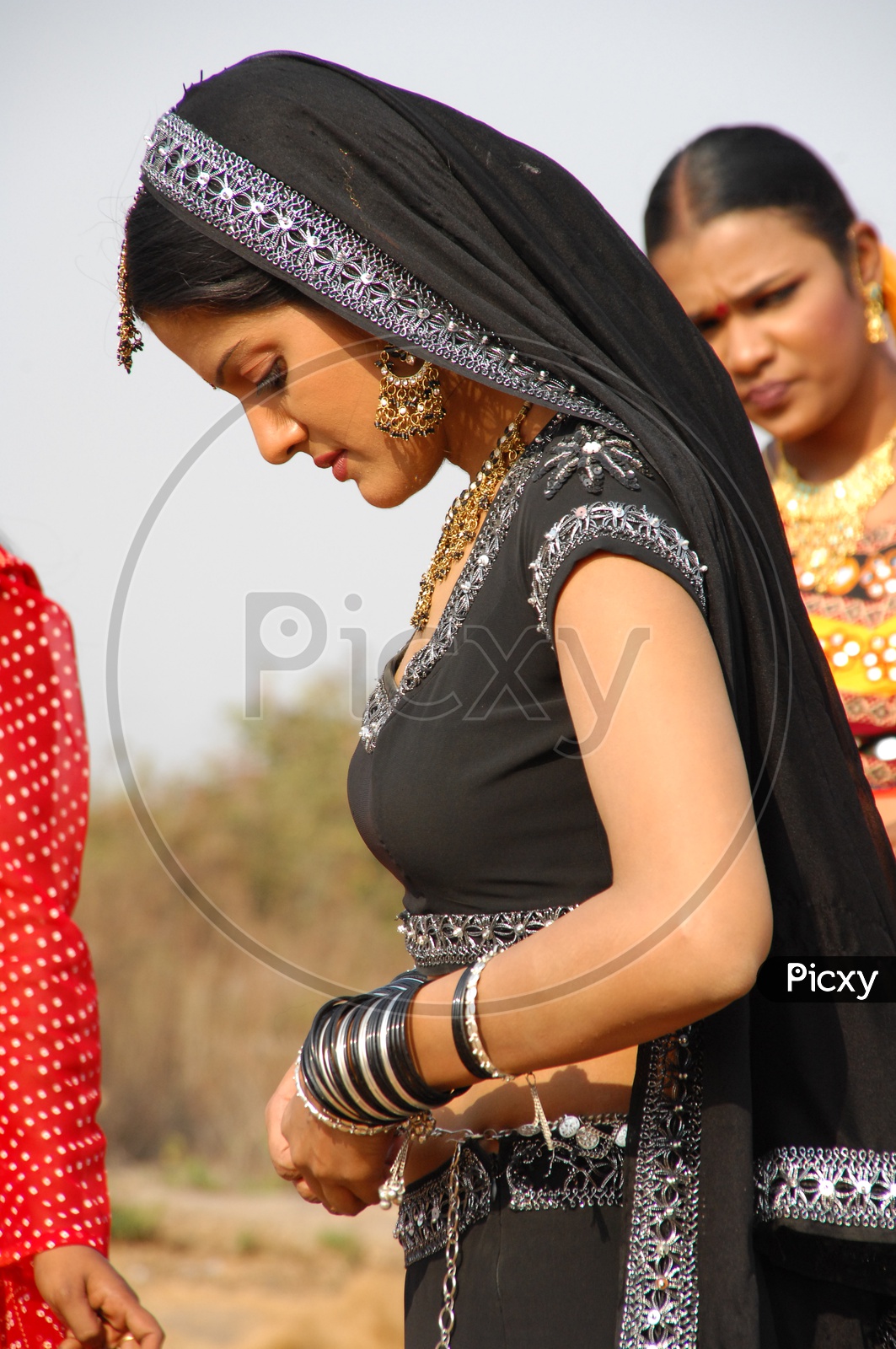 Image of IndiaIndian Female Model in Rajasthani Attiren Female Model ...