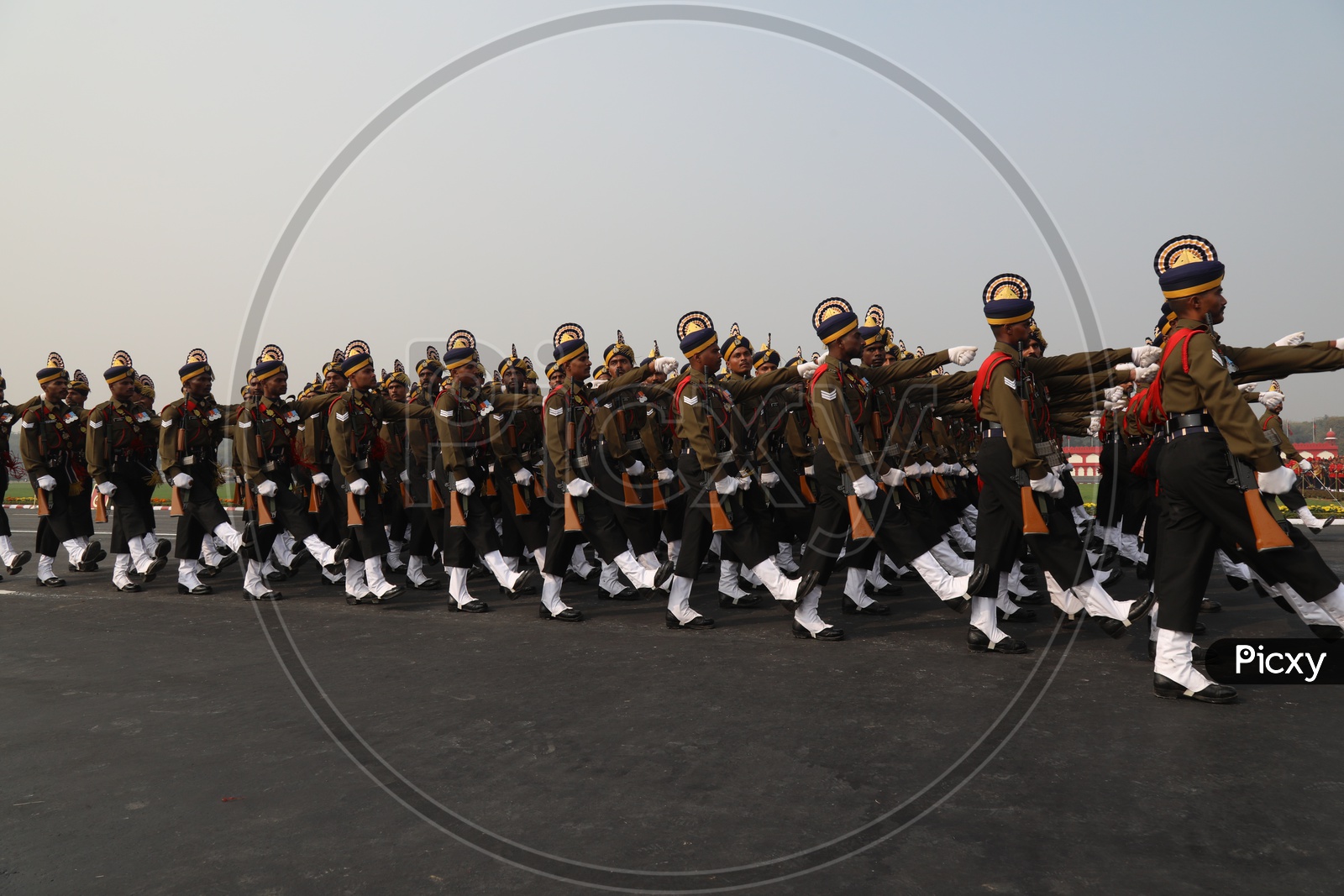 Image of Indian Army Soldiers Marching on Army Day Parade-EJ763955-Picxy