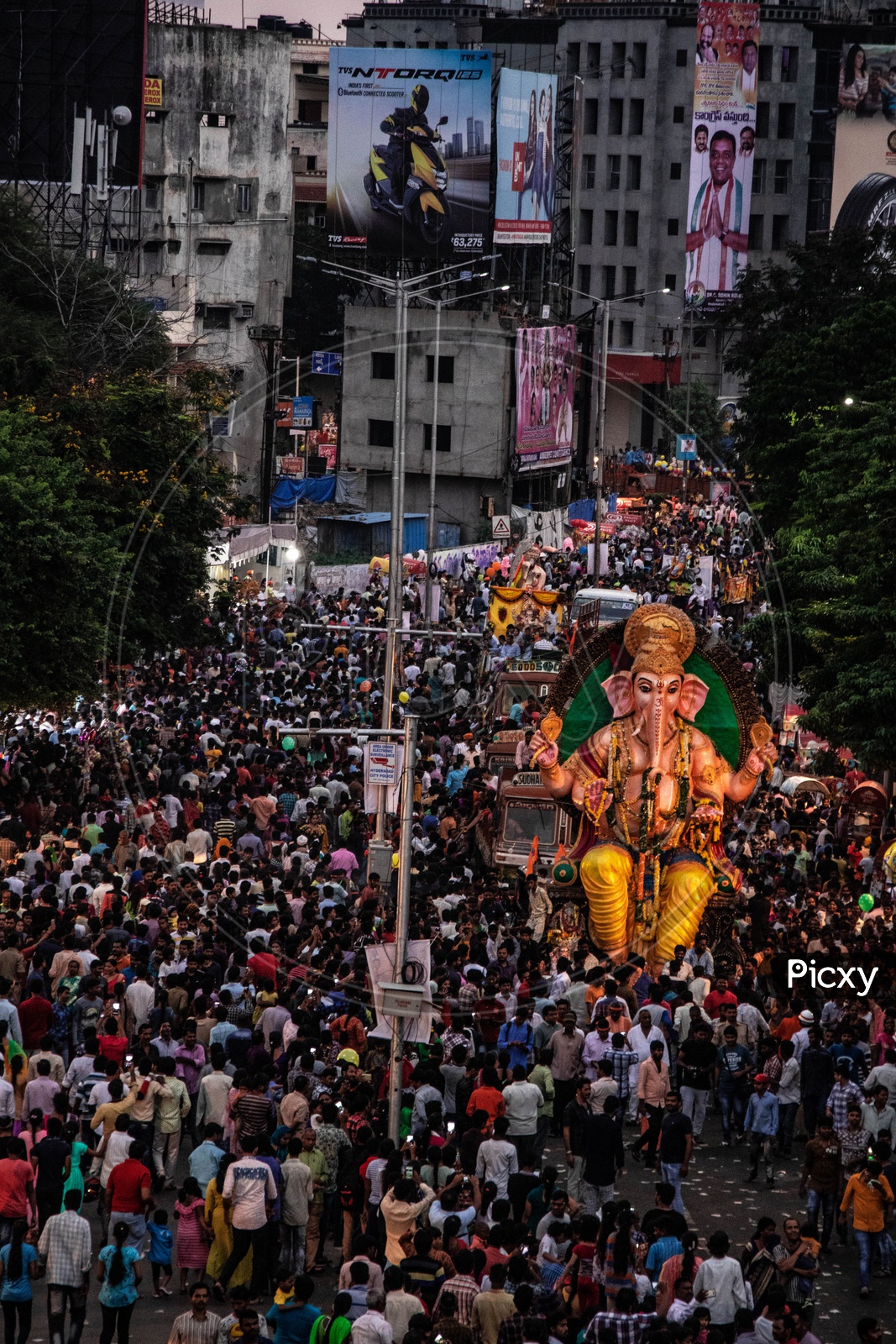 Image of A Big Ganesh Idol In Ganesh Nimarjanam at Tankbund , Hyderabad ...