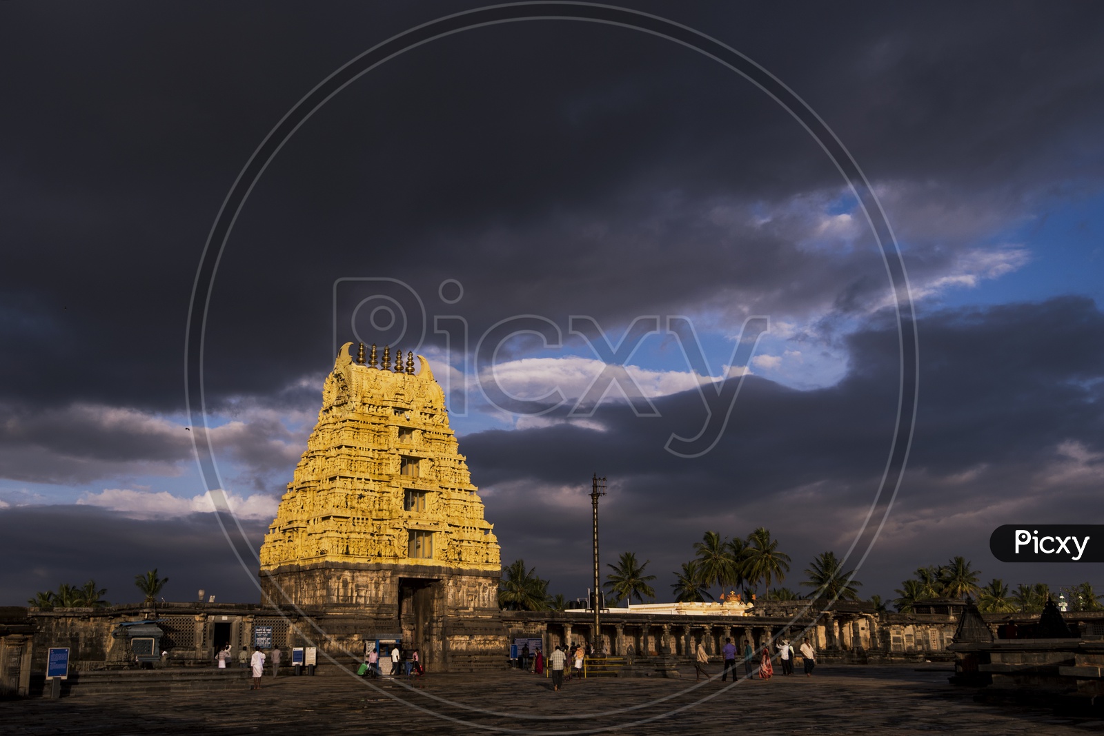 Image of Temple view with dark clouds in the background-ST169129-Picxy