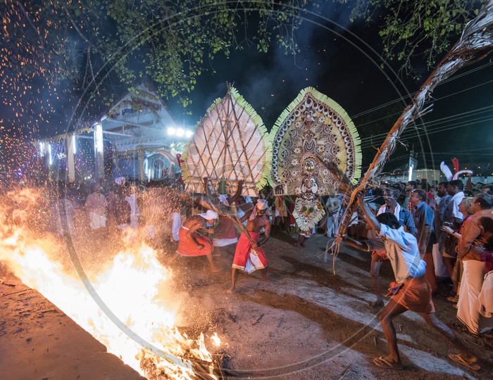 Image of Artists performing Patayani / Padeni , A Dance Art From ...