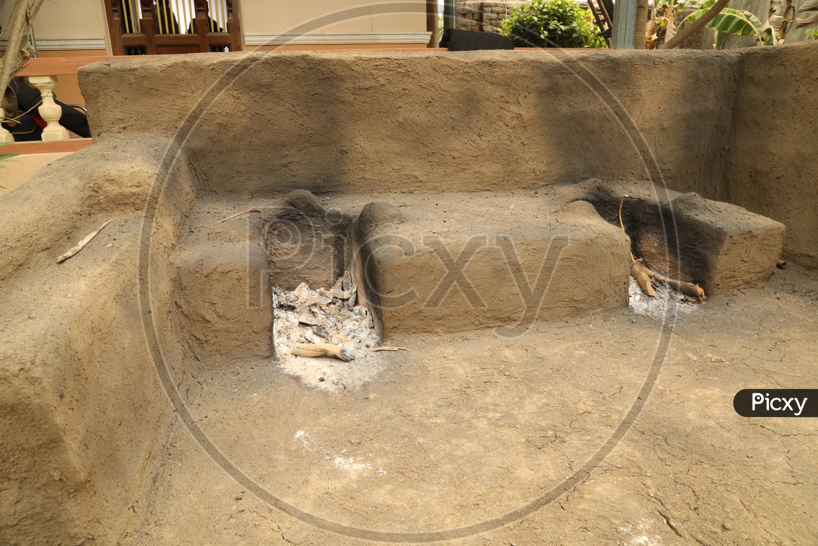 Image of Indian Traditional Cooking Stoves in Villages-KA328579-Picxy